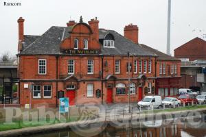 The Waterloo Hotel in Runcorn : Pubs Galore