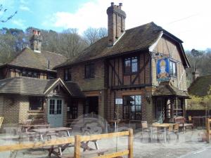 Stephan Langton Inn in Friday Street, Dorking : Pubs Galore