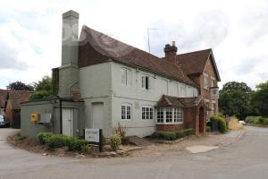 The Wotton Hatch in Wotton (near Dorking) : Pubs Galore