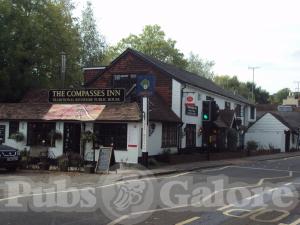 The Compasses Inn in Gomshall (near Guildford) : Pubs Galore