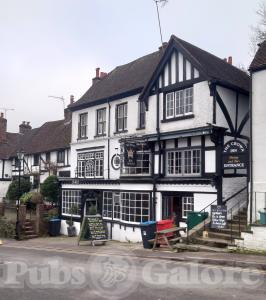 The Crown Inn in Old Oxted (near Oxted) : Pubs Galore