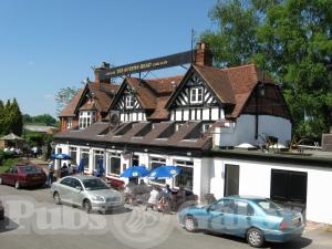 The Queens Head in Meriden (near Coventry) : Pubs Galore