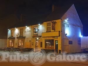 The Queens in Pelsall (near Walsall) : Pubs Galore