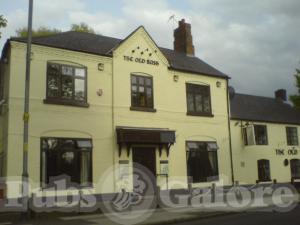 The Old Bush Inn in Pelsall (near Walsall) : Pubs Galore