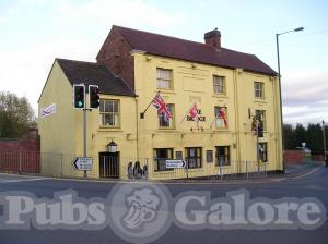 The Bridge in Short Heath, Willenhall : Pubs Galore