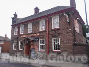 The County in Willenhall : Pubs Galore