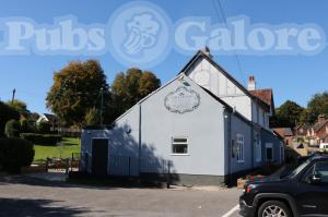 Three Crowns in Ashurst Wood (near East Grinstead) : Pubs Galore
