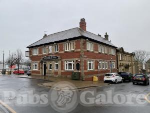 Old House at Home in Cleckheaton : Pubs Galore