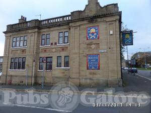 Beehive & Cross Keys in Halifax : Pubs Galore