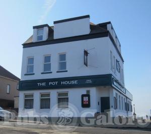 The Pot House in The Headland (near Hartlepool) : Pubs Galore