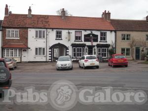 The Wheatsheaf Inn in Hutton Rudby (near Yarm) : Pubs Galore