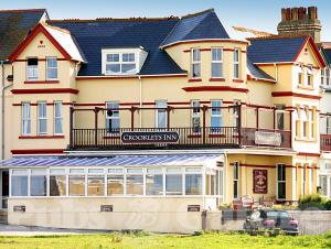 Crooklets Inn in Crooklets, Bude : Pubs Galore