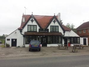 The White Hart Inn in Lyneham (near Chippenham) : Pubs Galore