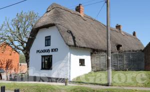 The Plough in Wanborough (near Swindon) : Pubs Galore