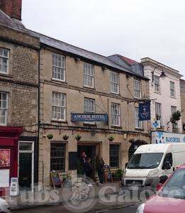 Anchor Hotel in Warminster : Pubs Galore