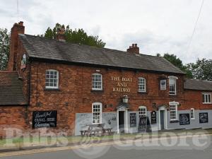 The Boat & Railway in Stoke Prior (near Bromsgrove) : Pubs Galore