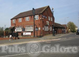 The Golden Cross in Redditch : Pubs Galore