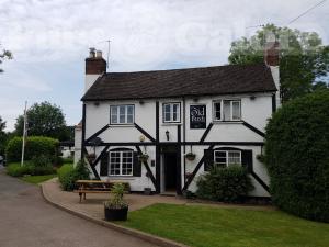 The Old Bush in Callow End (near Worcester) : Pubs Galore