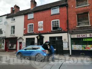 The Alma in Worcester : Pubs Galore