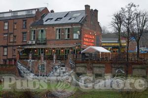 The Riverside in Kelham Island, Sheffield : Pubs Galore
