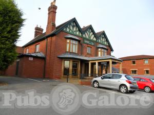 Staindrop Lodge Hotel in Chapeltown (near Sheffield) : Pubs Galore