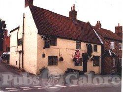 Half Moon Inn in Helperby (near York) : Pubs Galore