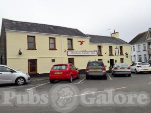 Pembrey Country Inn in Pembrey (near Burry Port) : Pubs Galore