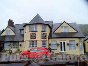 Aber Falls Hotel in Aber (near Llanfairfechan) : Pubs Galore