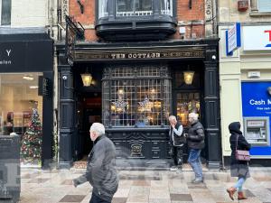 The Cottage in Cardiff : Pubs Galore