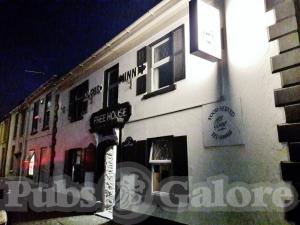 The Globe Inn in Loughor (near Swansea) : Pubs Galore