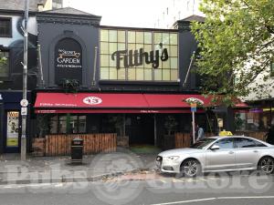 Filthy McNastys in Belfast : Pubs Galore