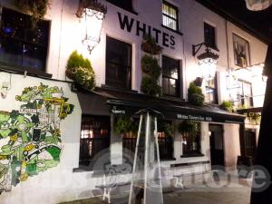 Whites Tavern in Belfast : Pubs Galore