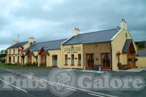 Anglers Rest in Tullyorior (near Banbridge) : Pubs Galore