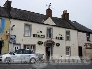 Bruce Arms in Lochmaben (near Lockerbie) : Pubs Galore