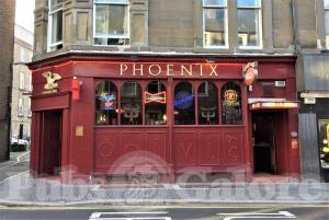 Phoenix in Dundee : Pubs Galore