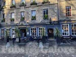 The Beehive Inn in Edinburgh : Pubs Galore