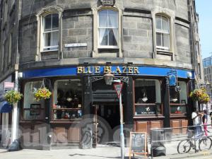 Blue Blazer in Edinburgh : Pubs Galore