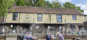 The Old Lock & Weir in Hanham Mills, Bristol : Pubs Galore