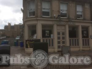 The Stonehouse in Hamilton : Pubs Galore