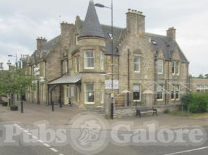 Station Hotel in Alness : Pubs Galore