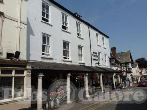 Wine Vaults in Ruthin : Pubs Galore
