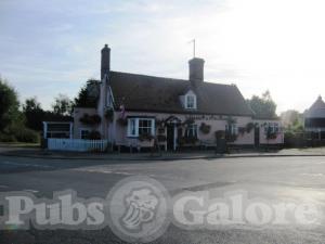 Parrot & Punchbowl Inn in Aldringham (near Leiston) : Pubs Galore