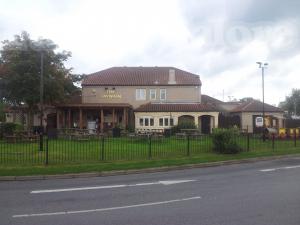 The Haywain in Quedgeley (near Gloucester) : Pubs Galore