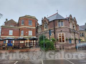 The Society Rooms (JD Wetherspoon) in Macclesfield : Pubs Galore