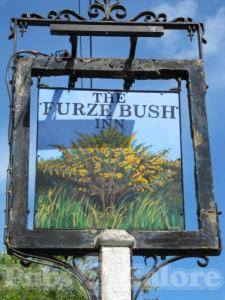 The Furze Bush Inn in Ball Hill (near Newbury) : Pubs Galore