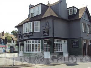 The Maypole in Surbiton : Pubs Galore