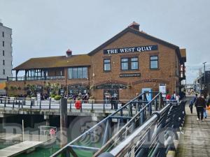The West Quay (JD Wetherspoon) in Brighton Marina (near Brighton ...