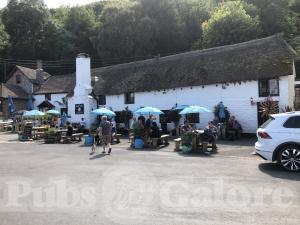 The Ship Inn in Porlock Weir (near Minehead) : Pubs Galore