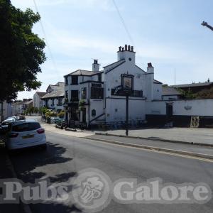 The Magazine in New Brighton, Wallasey : Pubs Galore