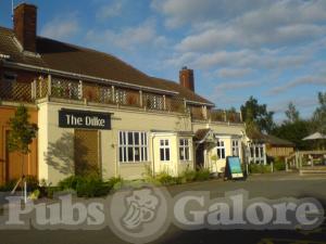 The Dilke in Walsall : Pubs Galore